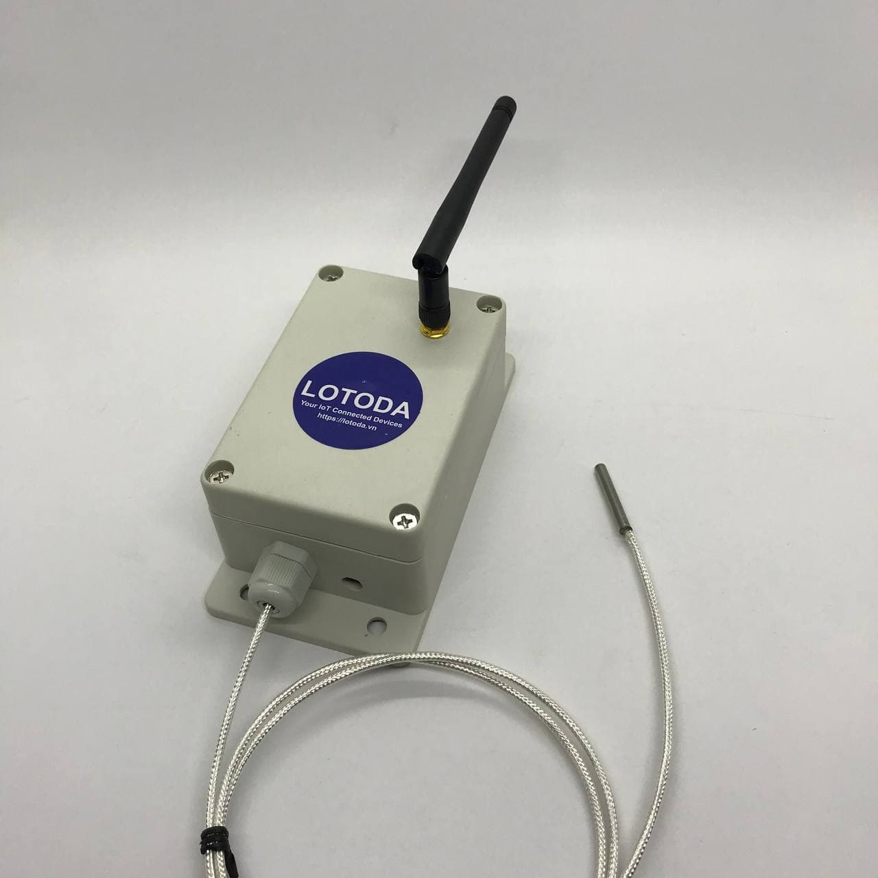 Thiết bị IoT LoRa Sensor Node - Cảm Biến Nhiệt Độ PT100